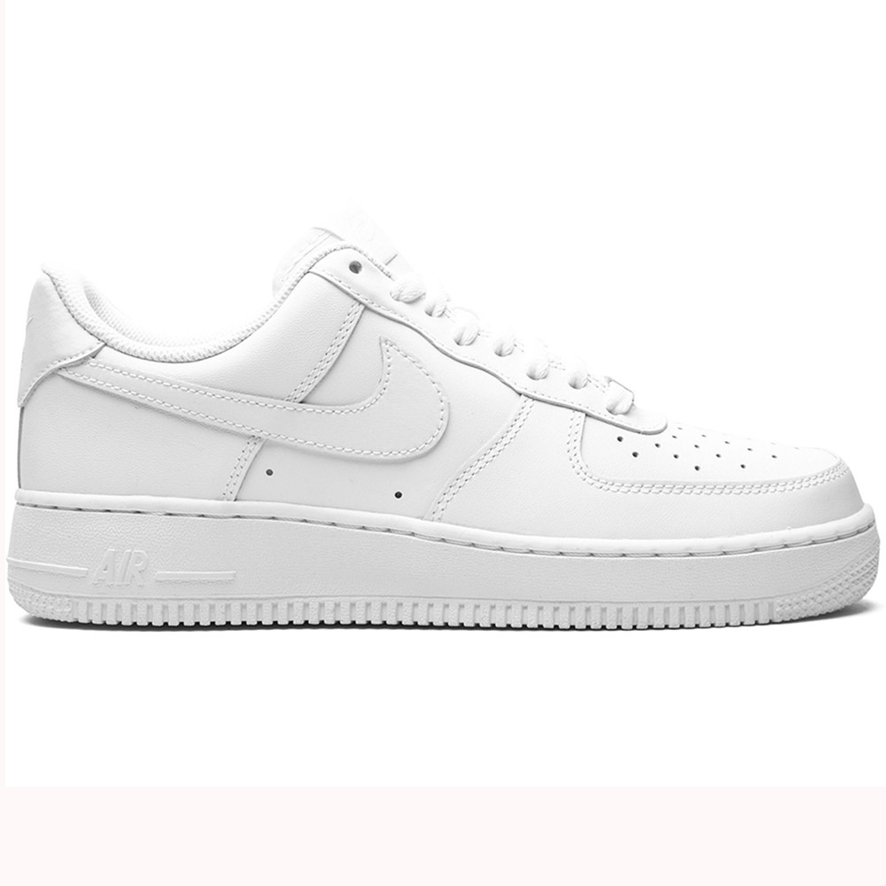 Découvrez les marques de luxe et sportives sur Sneakershall