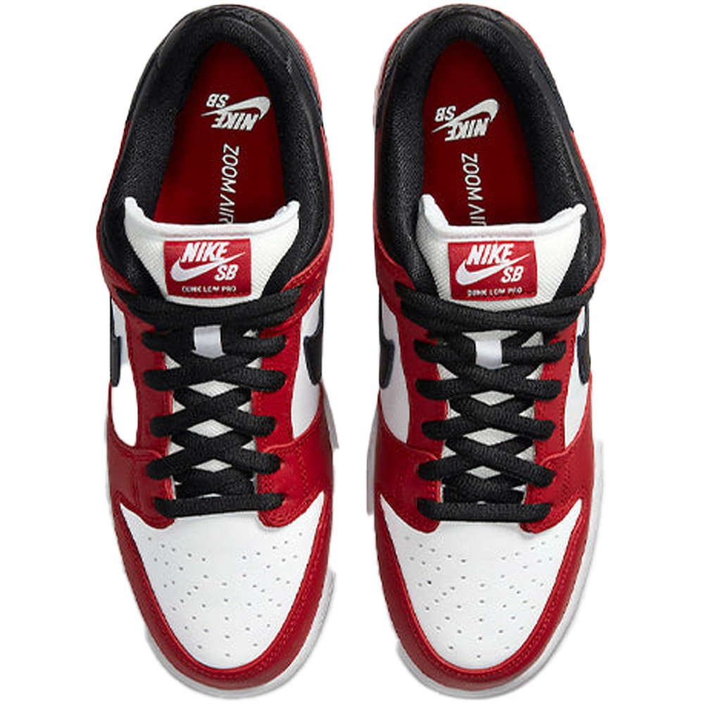 Discover luxury and sports brands at Sneakershall