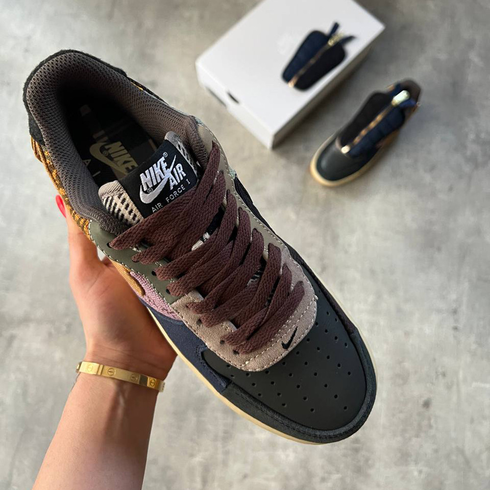 Nike x Travis Scott Air Force 1 Low "Cactus Jack" Sneakers